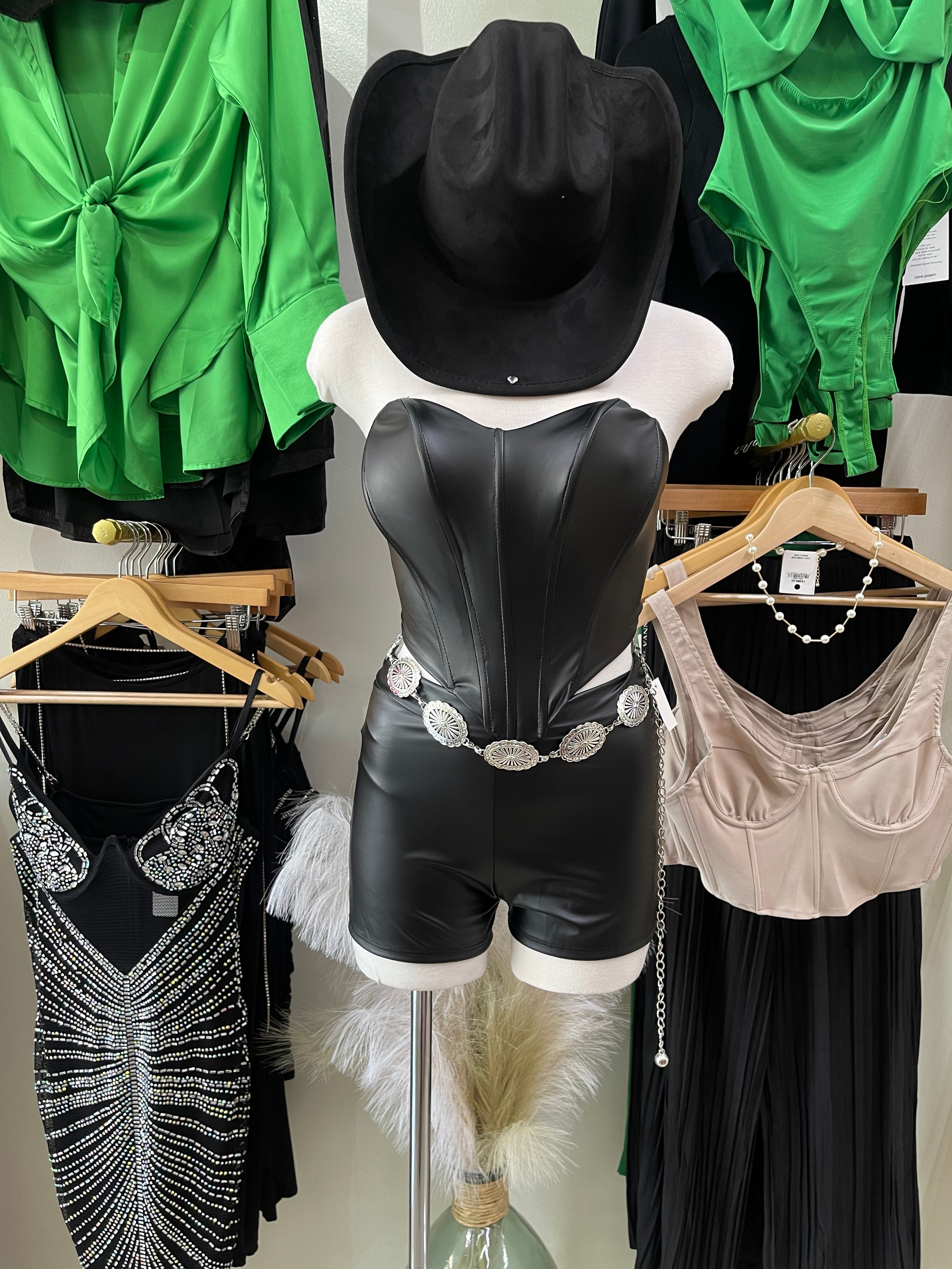 Esmii Moda– esmiimoda